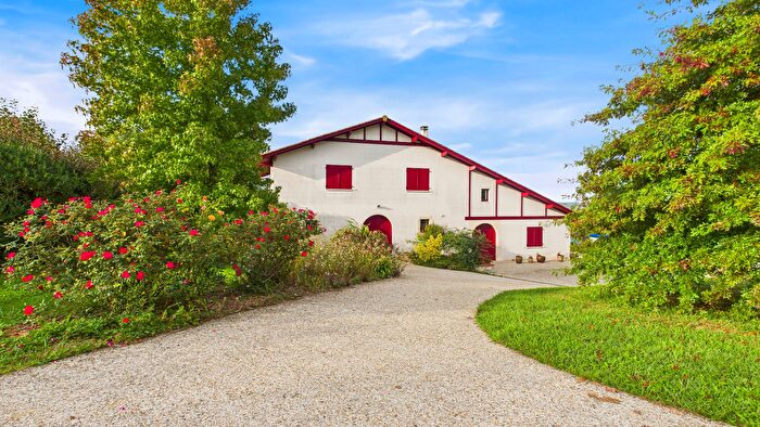 Maison à vendre - Bardos - 10 pièces - 7 chambres