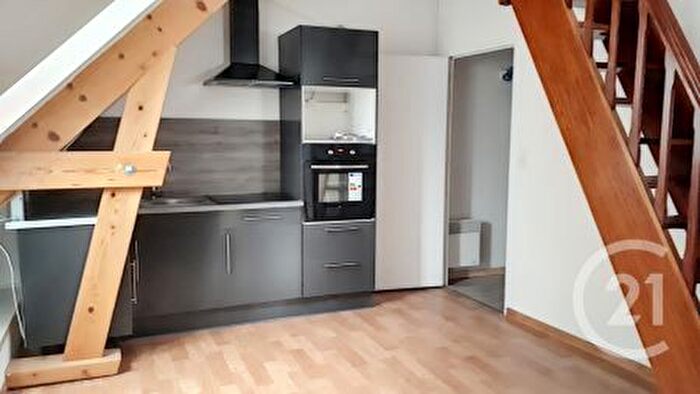 Appartement 3 pièces à Auxerre, Centre-ville, à louer