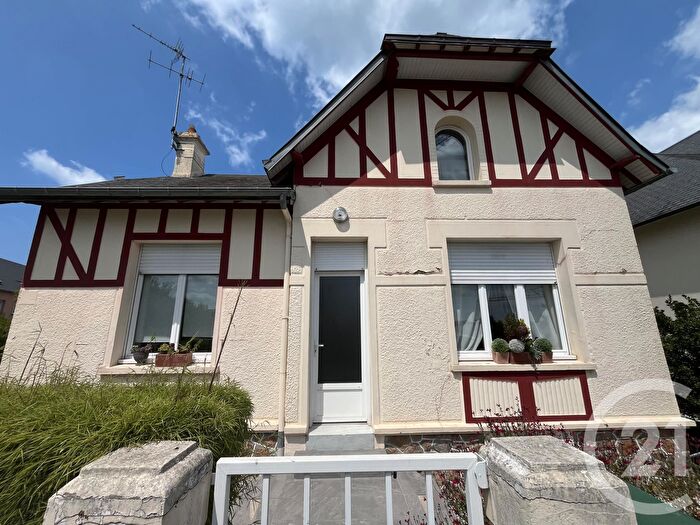 Donville-les-Bains : Maison 4 pièces à louer