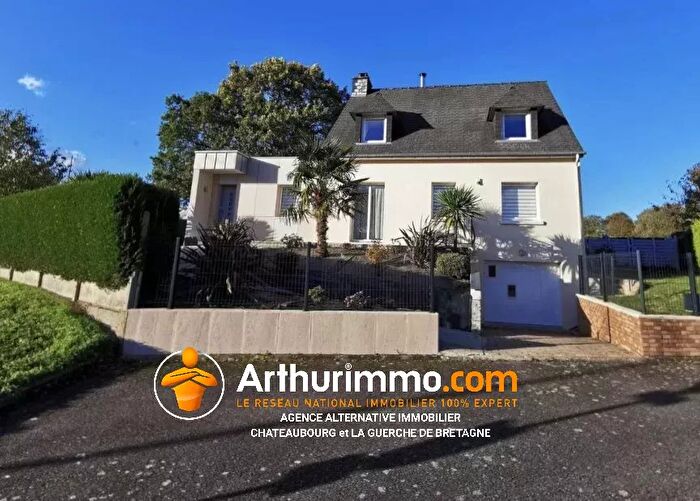 Maison à vendre - Châteaubourg - 6 pièces - 4 chambres