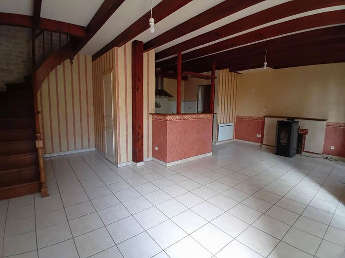 Maison 3 pièces à louer à Essouvert