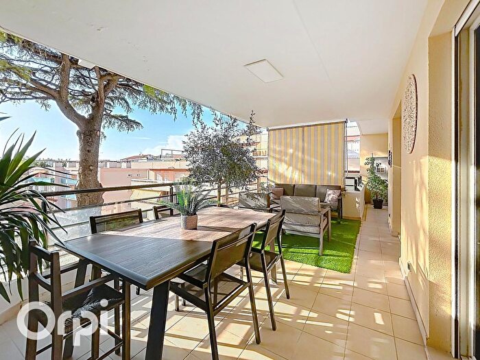 Saint-Raphaël, Centre-ville - Appartement 3 pièces à vendre