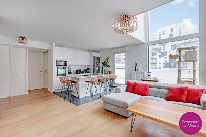 Appartement à vendre - Fontenay-sous-Bois, Centre-ville - 5 pièces - 4 chambres