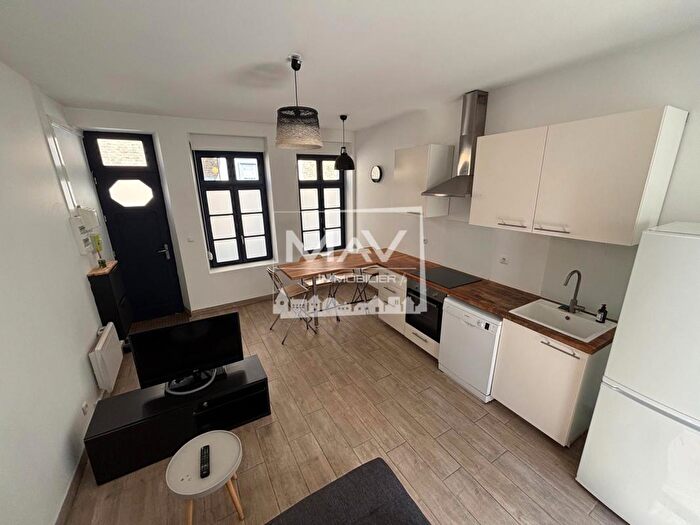Saint-Omer, Centre historique : Maison 4 pièces à louer