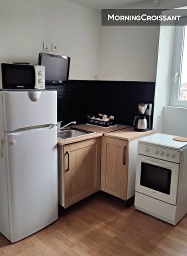 Appartement à louer - Bruay-sur-lEscaut, Centre-ville - 2 pièces - 1 chambre