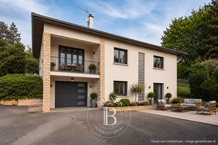 Maison 6 pièces à vendre à Saint-Cyr-au-Mont-dOr
