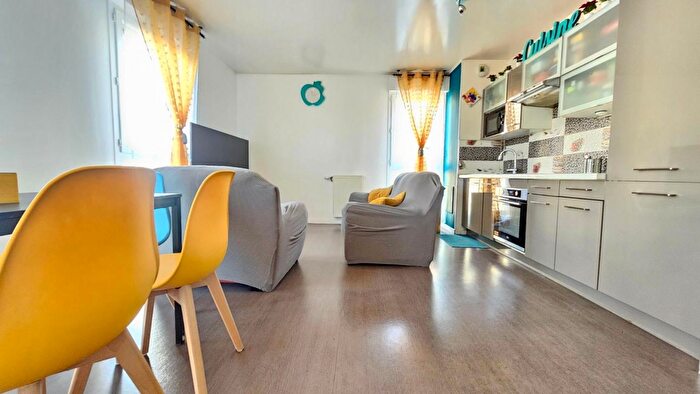 Appartement à vendre - Villiers-sur-Marne, Les Portes de Villiers - 3 pièces - 2 chambres