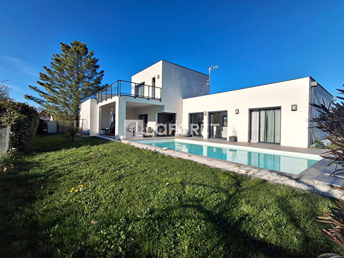 Maison à vendre - Gaillac - 5 pièces - 4 chambres