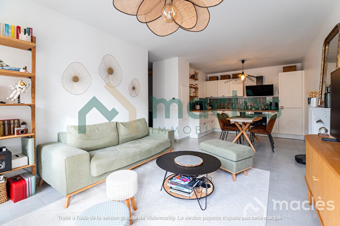 Appartement à vendre - Belloy-en-France - 2 pièces - 1 chambre