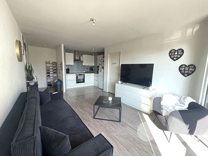 Appartement à vendre - Crépy-en-Valois, Péguy - 2 pièces - 1 chambre