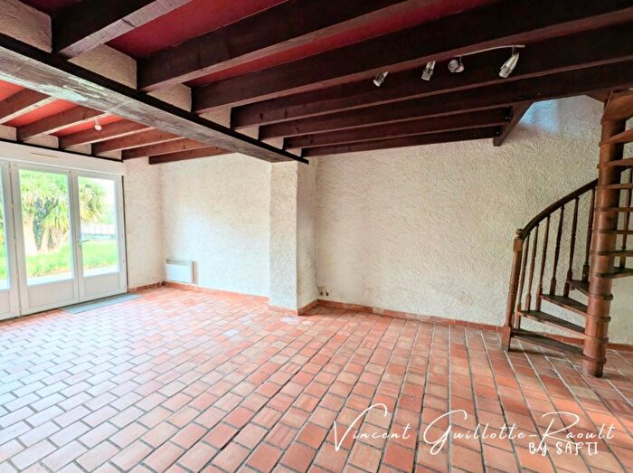 Maison à vendre - Saint-Mars-de-Coutais - 5 pièces - 3 chambres