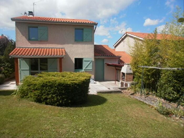 Taluyers - Maison 4 pièces à louer
