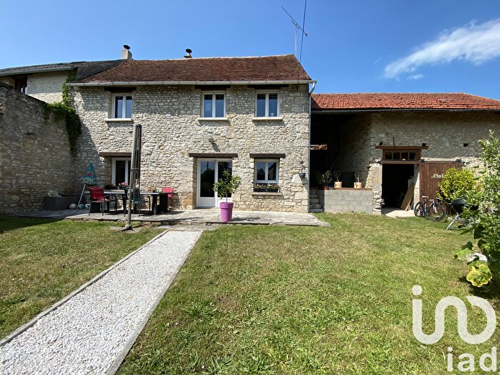 Maison à vendre - Briarres-sur-Essonne - 4 pièces - 3 chambres