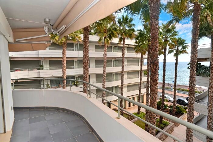 Appartement à vendre - Menton, Haut Borrigo, Saint-Paul-Garavan, Vallée de Gorbio - 2 pièces - 1 chambre