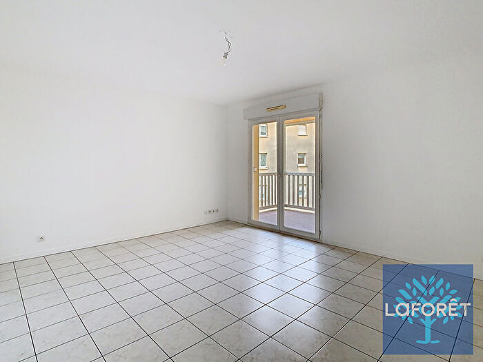 Appartement à louer - Dax, Saint-Pierre - 3 pièces - 2 chambres