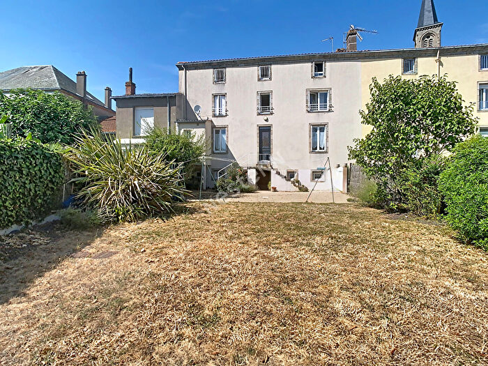 Maison 7 pièces à Le Longeron, à vendre