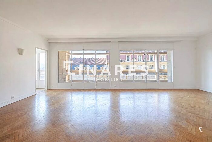 Marseille 8ème, Perier : Appartement 5 pièces à vendre