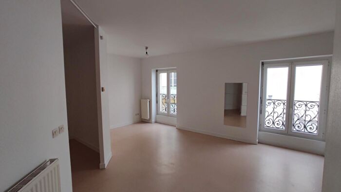 Appartement à louer - Saint-Étienne, Centre-ville, Peuple, Chavanelle - 2 pièces - 1 chambre