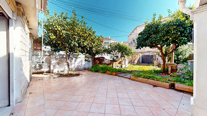 Maison à vendre - Fréjus, Fréjus Plage - 5 pièces - 4 chambres