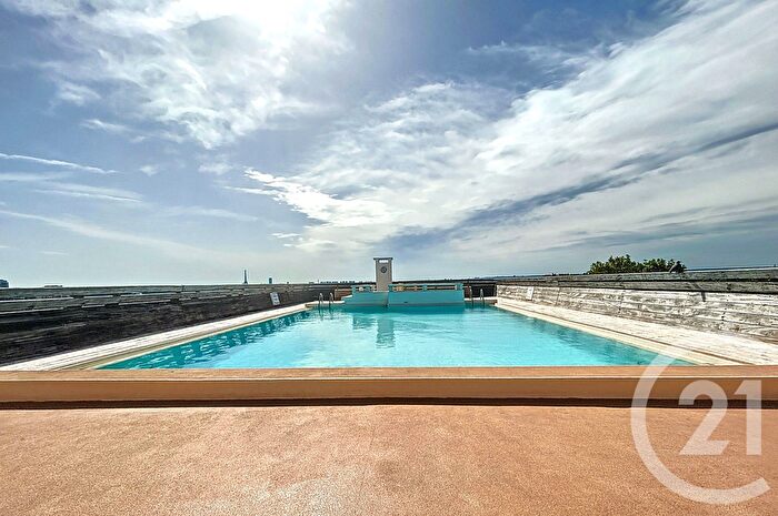 Appartement à louer - Puteaux, Bergères Moulin - 1 pièce