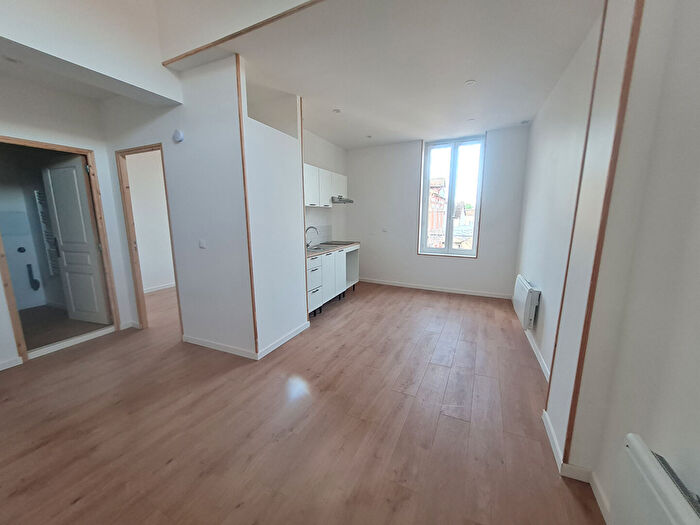 Appartement à louer - Montereau-Fault-Yonne, Ville basse - 2 pièces - 1 chambre