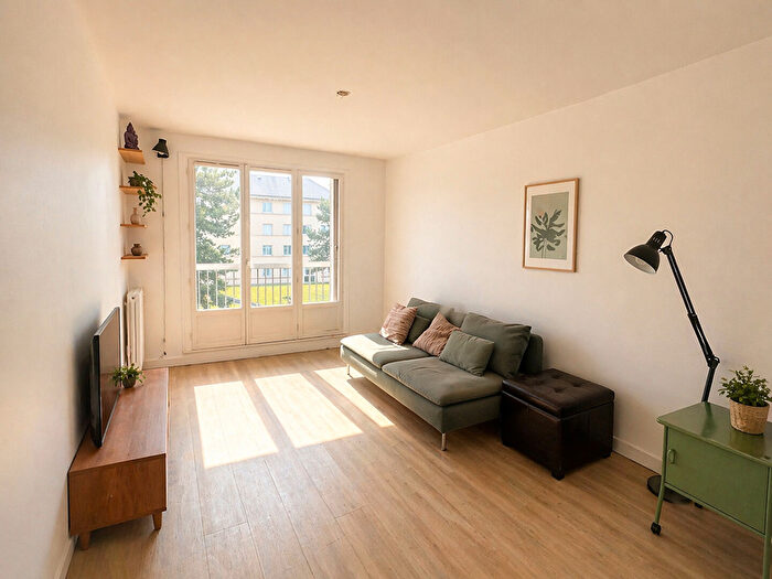 Creil, Voltaire, Gare : Appartement 3 pièces à vendre