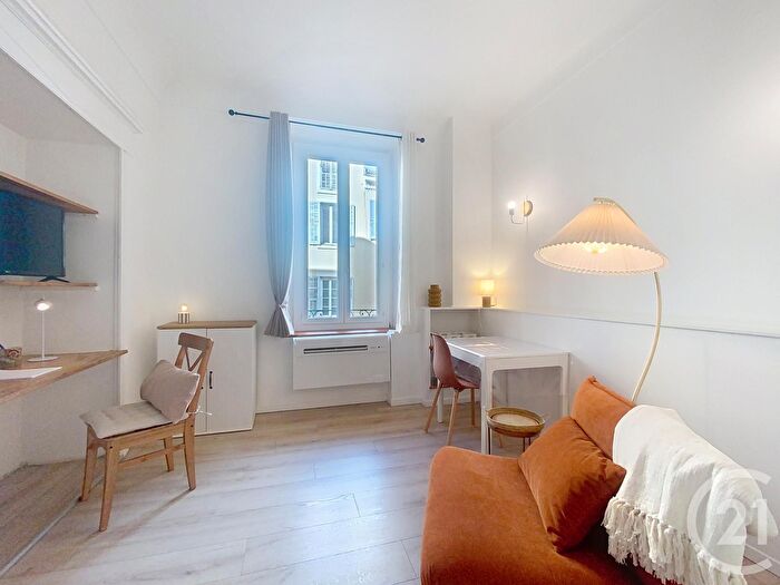 Appartement à louer - Nice, Le Port - 1 pièce