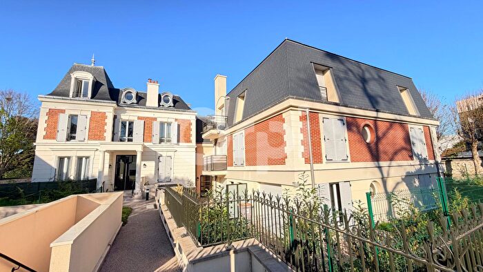 Verneuil-sur-Seine, Centre-ville, Gare - Appartement 4 pièces à vendre