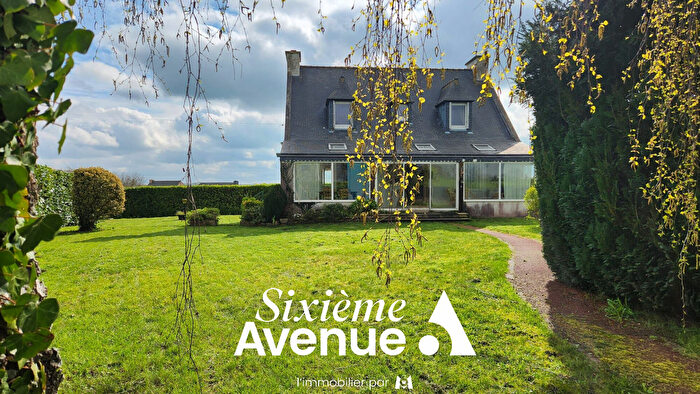 Maison à vendre - Saint-Lormel - 7 pièces - 5 chambres