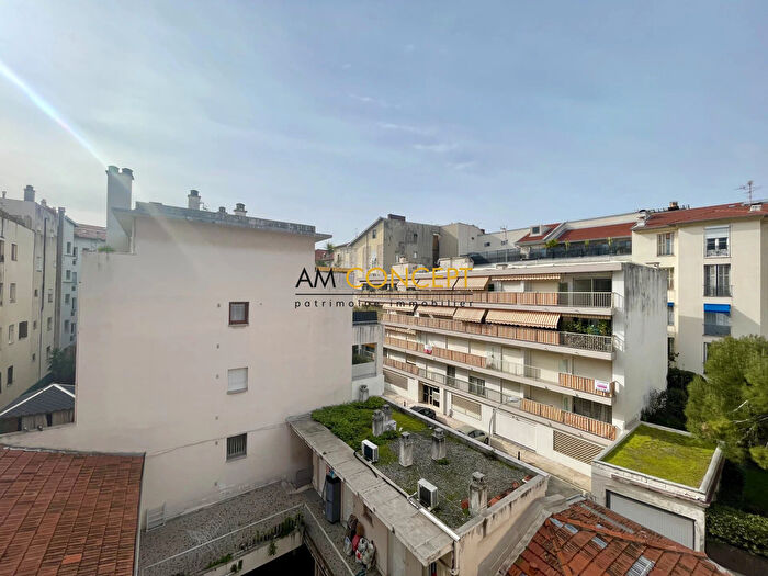 Nice, Thiers, Musicien : Appartement 2 pièces à vendre