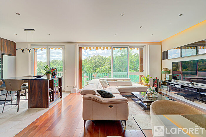 Appartement 4 pièces à Sèvres, Les Bruyères, à vendre