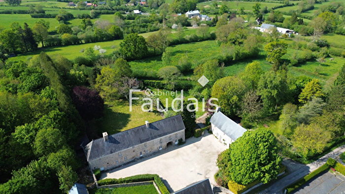 Maison à vendre - Montcuit - 8 pièces - 5 chambres