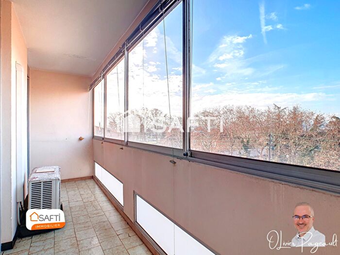 Appartement à vendre - Lyon e , Etats Unis - 4 pièces - 2 chambres