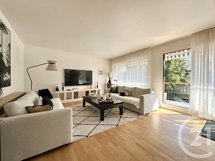 Appartement à vendre - Noisy-le-Roi - 6 pièces - 4 chambres