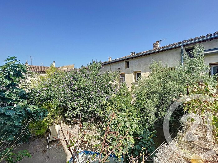 Maison à vendre - Saint-Marcel-de-Careiret - 7 pièces - 5 chambres