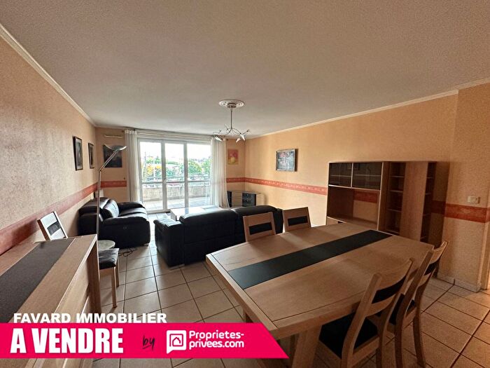 Appartement à vendre - Brive-la-Gaillarde, Pont de La Bouvie, Gaubre, Estavel, Tujac - 4 pièces - 3 chambres