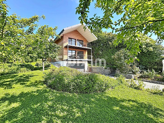 Maison 8 pièces à Divonne-les-Bains, à vendre