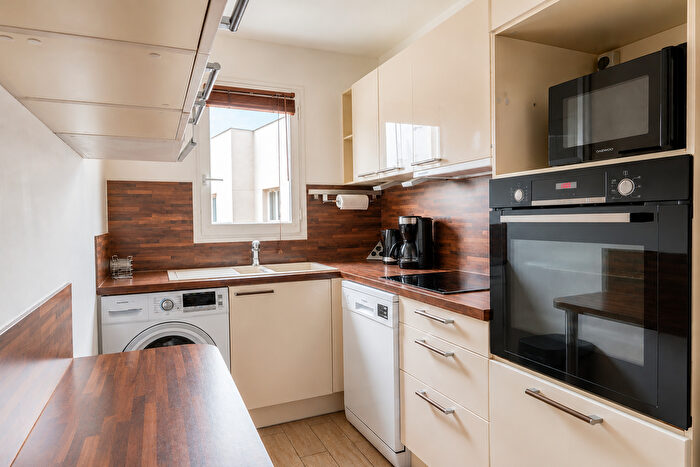 Appartement 5 pièces à vendre à Courbevoie, Faubourg de l'Arche