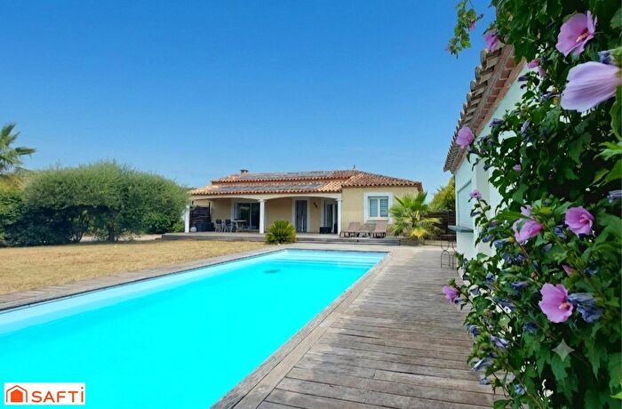 Maison 4 pièces à Saint-Clément, à vendre