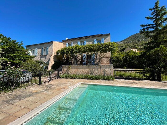 Maison à vendre - Rustrel - 8 pièces - 7 chambres