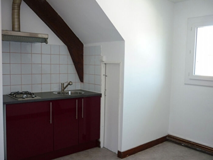 Saint-Yrieix-la-Perche - Appartement 4 pièces à louer