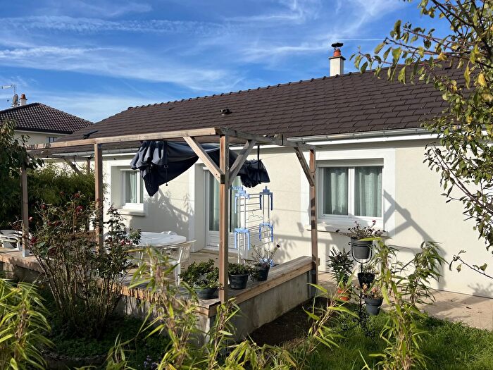 Maison à vendre - Saint-Georges-sur-Baulche - 4 pièces - 3 chambres