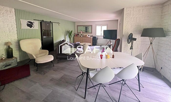 Maison à vendre - Clermont-Ferrand, Herbet, Brezet, Saint-Jean - 7 pièces - 4 chambres
