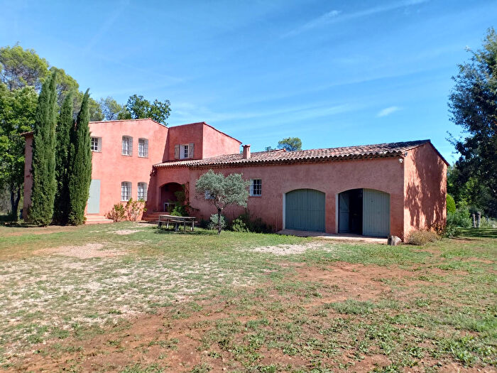 Maison 7 pièces à Entrecasteaux, à vendre