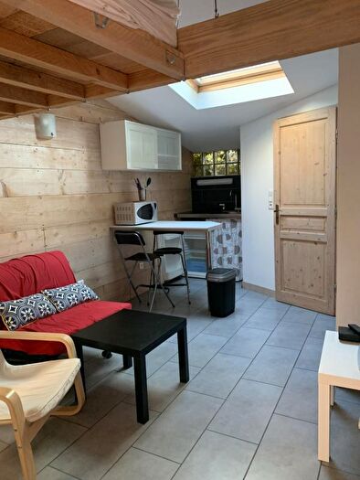 Appartement 1 pièce à Saint-Marcel, à louer