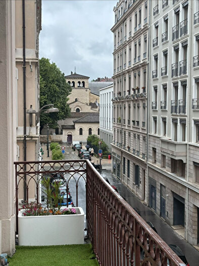 Appartement 7 pièces à louer à Lyon 2ème, Bellecour, Carnot