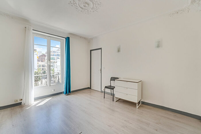 Appartement 2 pièces à vendre à Paris 18ème, Jules Joffrin