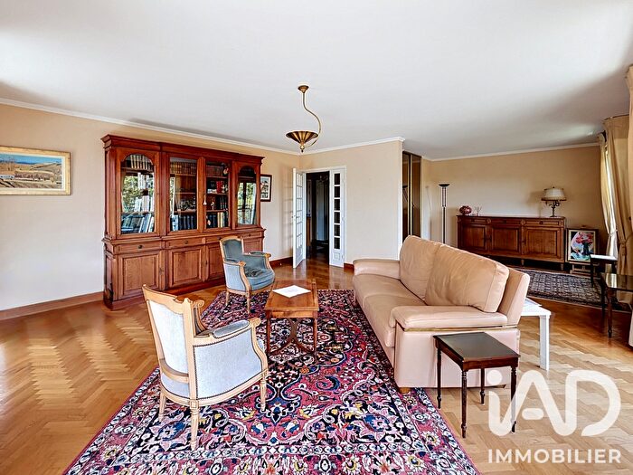 Appartement 5 pièces à vendre - Le Plessis-Robinson, Malabry