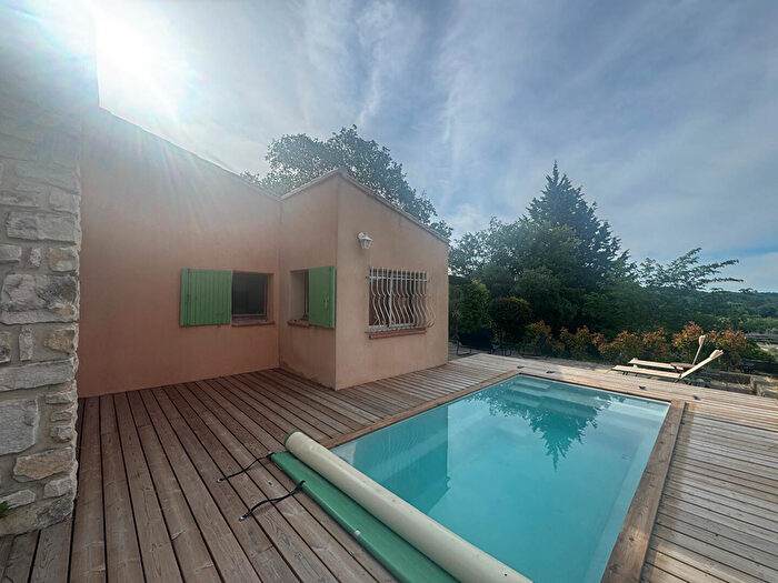 Maison 8 pièces à Lourmarin, à vendre