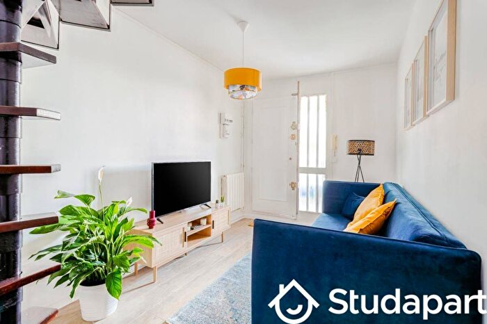Appartement 1 pièce à louer - Reste des Chenes-Le Ponceau, Cergy